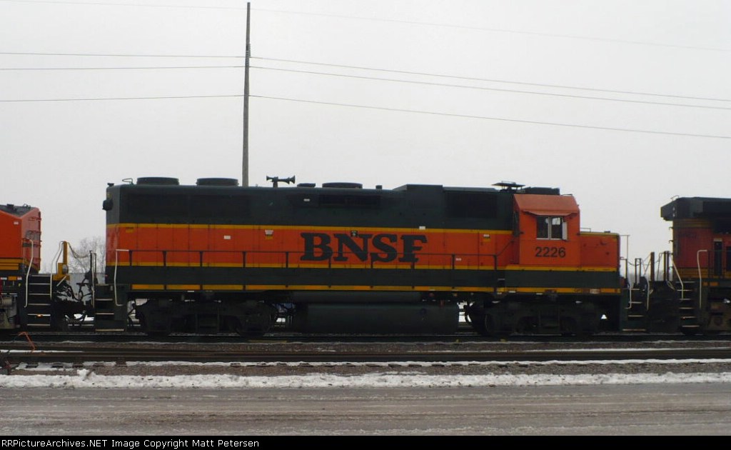 BNSF 2226